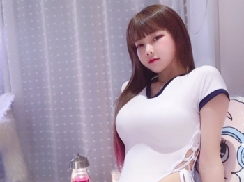 橙子大湿出品 街头采访+安吉拉特辑+花絮【97P/87V/2G】-男人之家