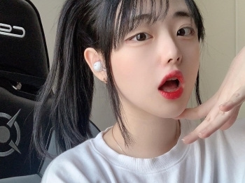 韩国美女2km2km Fan.trie资源合集【412P/19V/537M】-男人之家